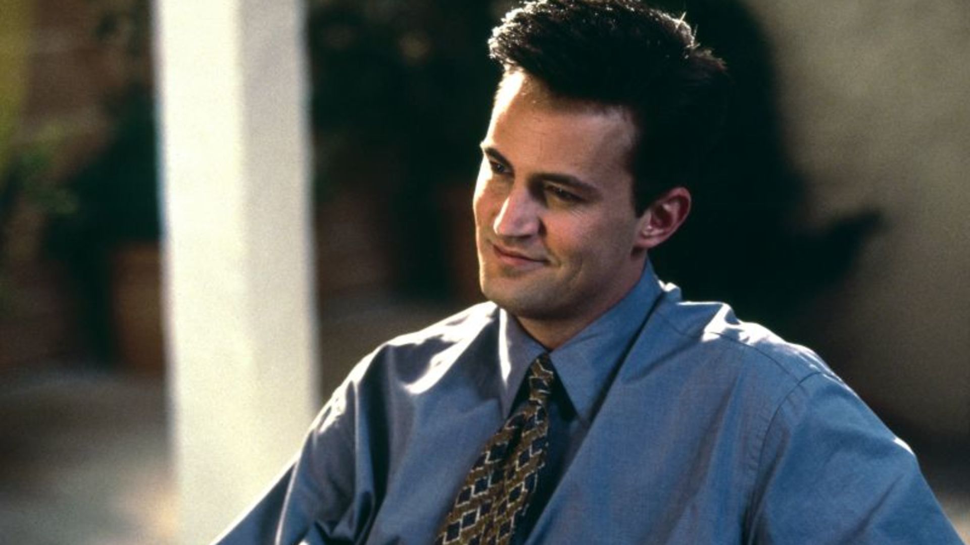 911-gesprek overlijden Matthew Perry onthuld, Netflix deelt nieuwe ...