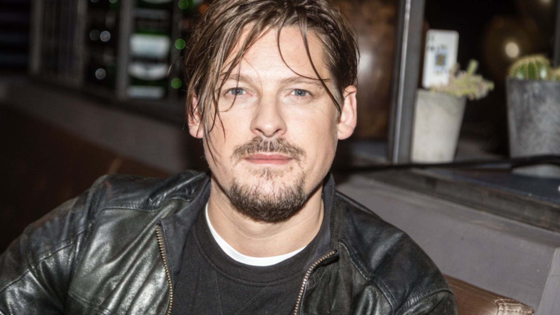 Acteur Teun Kuilboer werd ontvoerd door vader: 'Vier maanden vermist ...