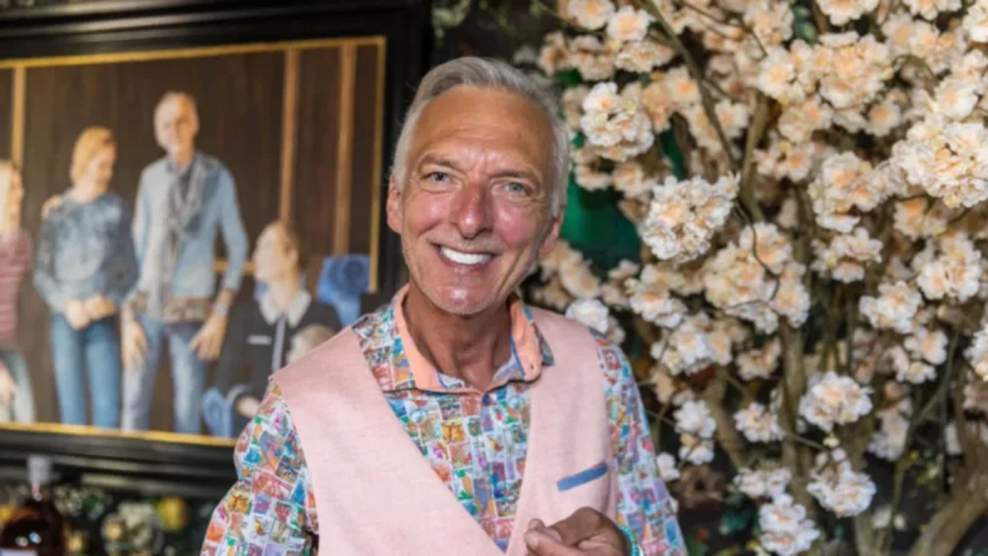 Martien Meiland reageert op geruchten uit boek: 'Parkeerplaatss*ks? Ja ...