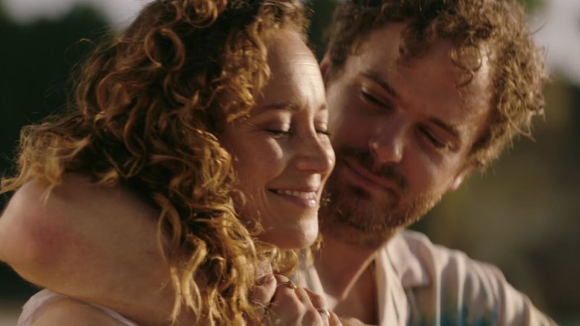 Romantische komedie 'Verliefd op Bali' met Jim Bakkum vanaf vandaag al ...